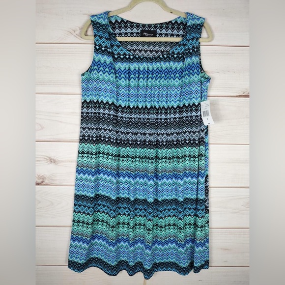 Ronni Nicole | Dresses | Rn Studio M Dress Womans Blue Sleeveless Shift ...